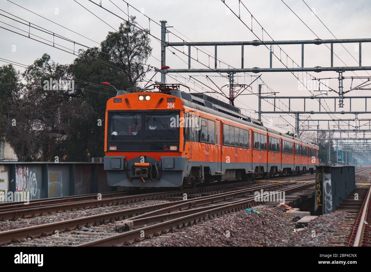 SANTIAGO, CHILE - JULY 2016: A long distance train in Santiago Stock ...