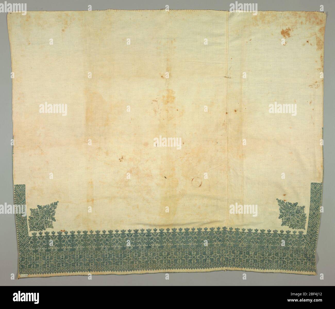 Conventionalized trees hi-res stock photography and images - Alamy