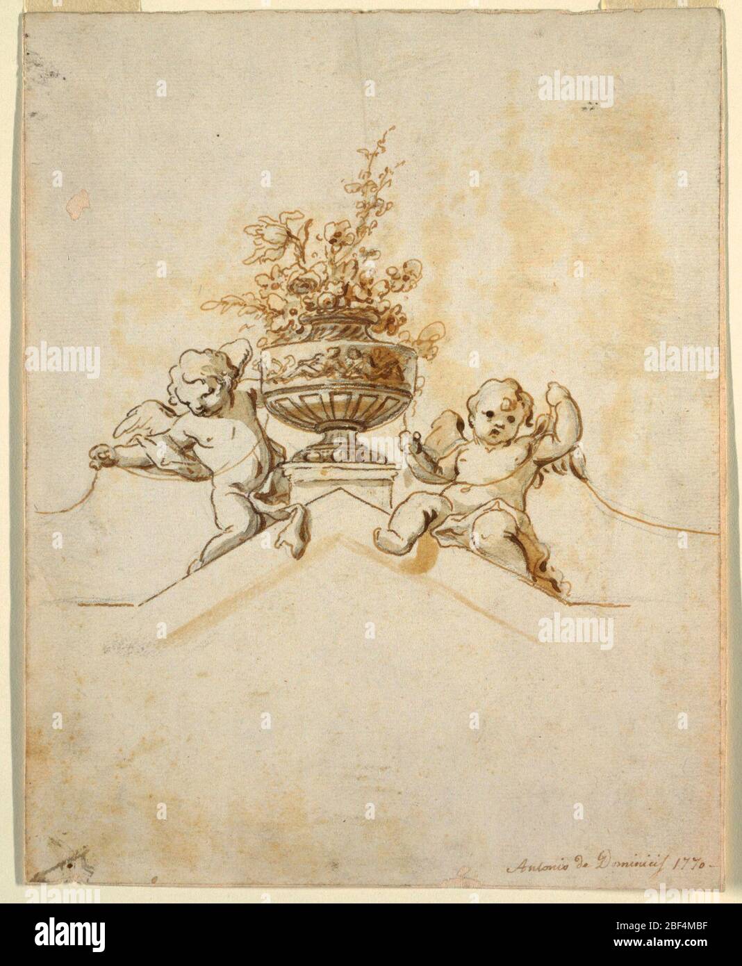 Triangular moulding hi-res stock photography and images - Alamy