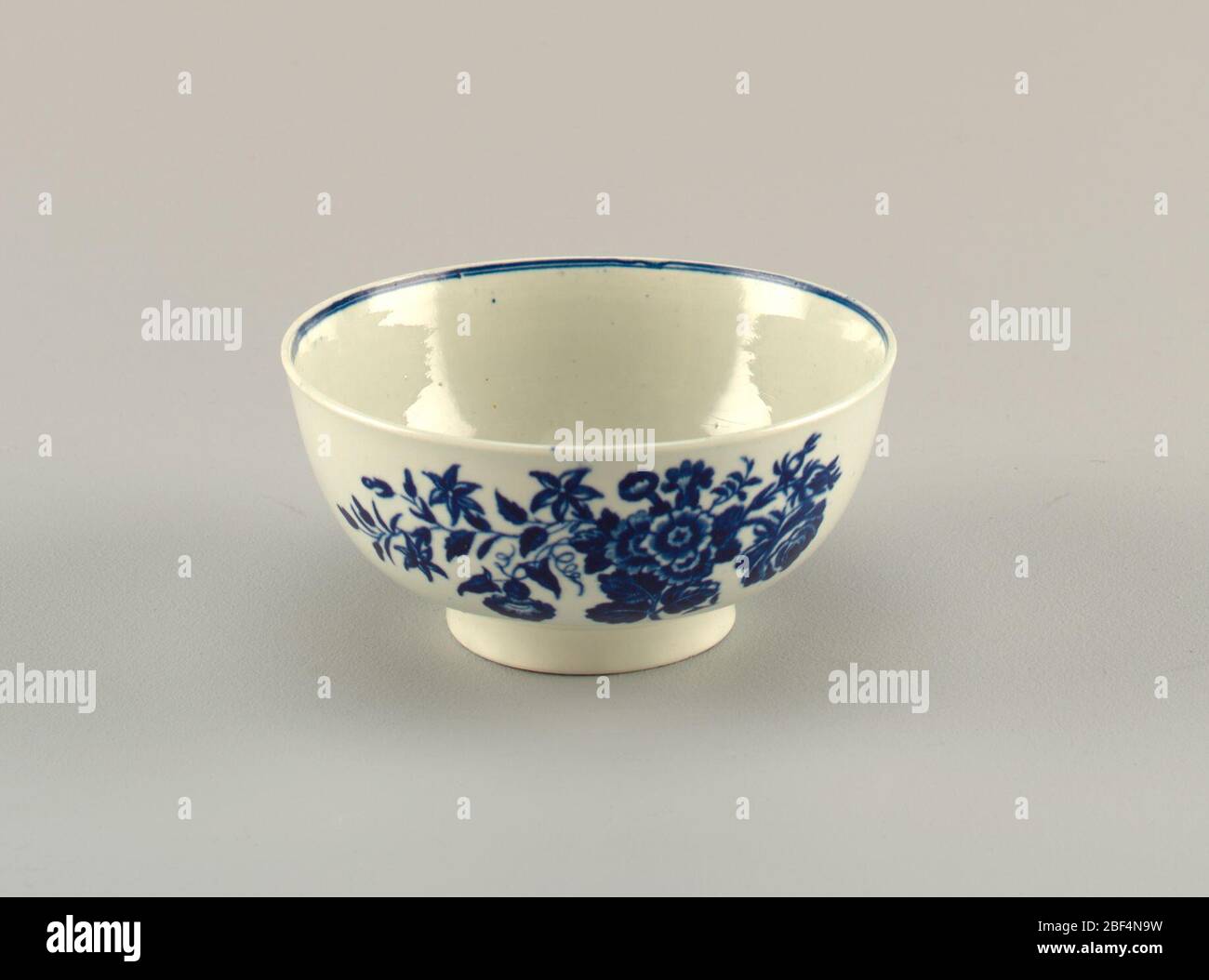 Slop bowl hi-res stock photography and images - Alamy