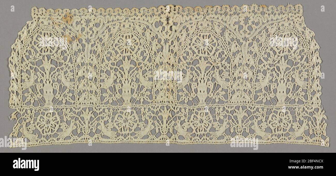 Narrow border showing hi-res stock photography and images - Alamy
