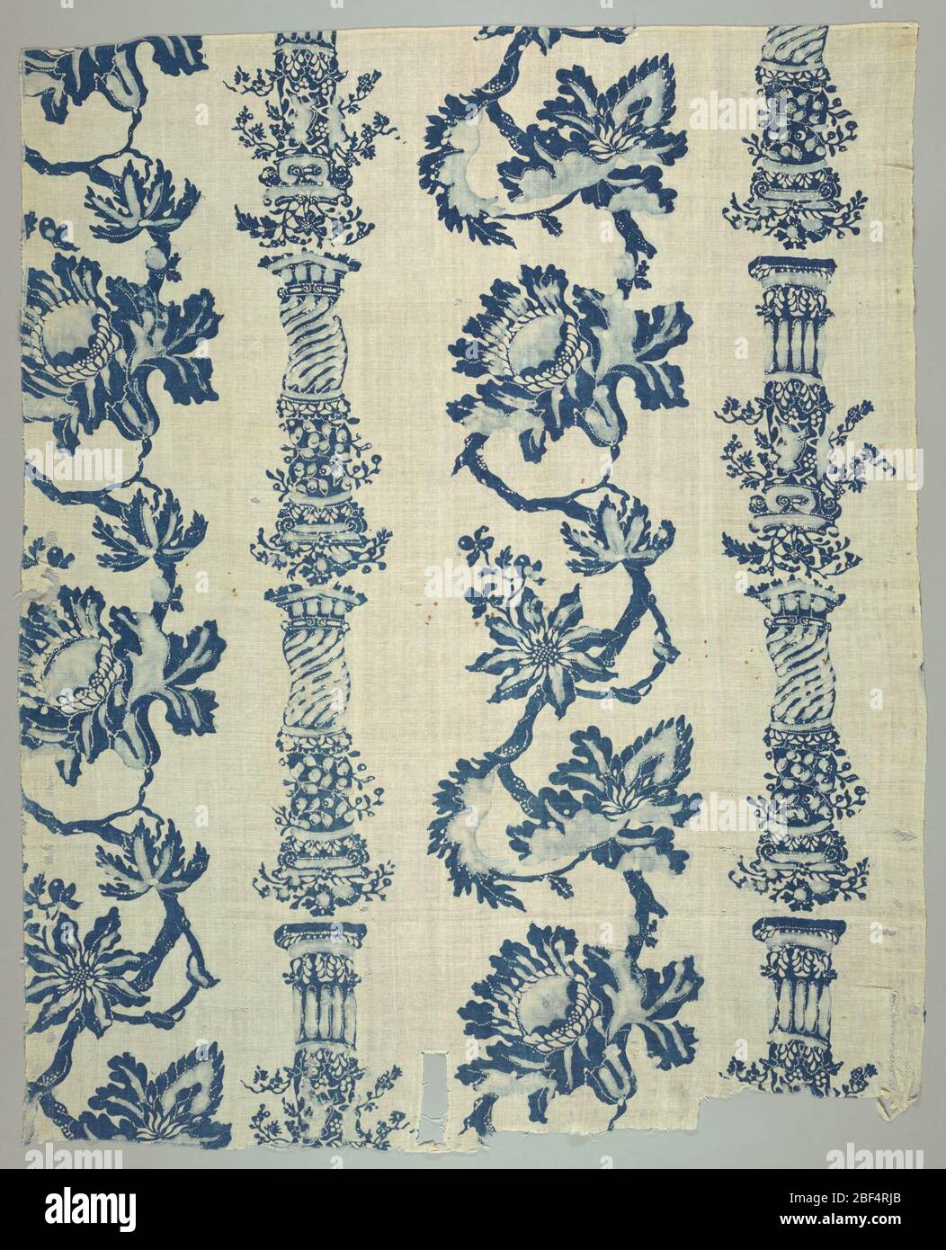 Perpendicular arrangement hi-res stock photography and images - Alamy