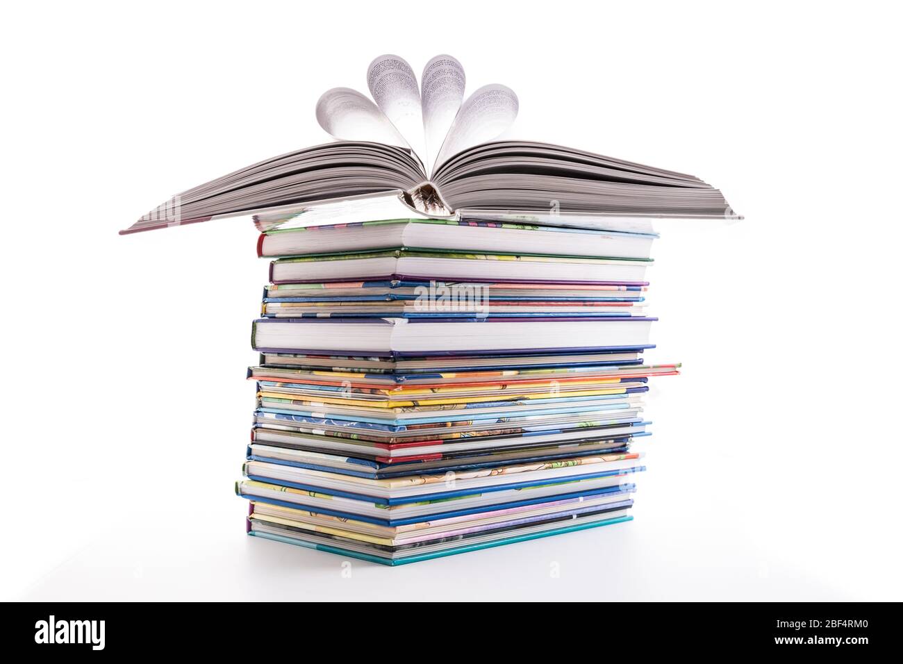 Children's books stack hi-res stock photography and images - Alamy