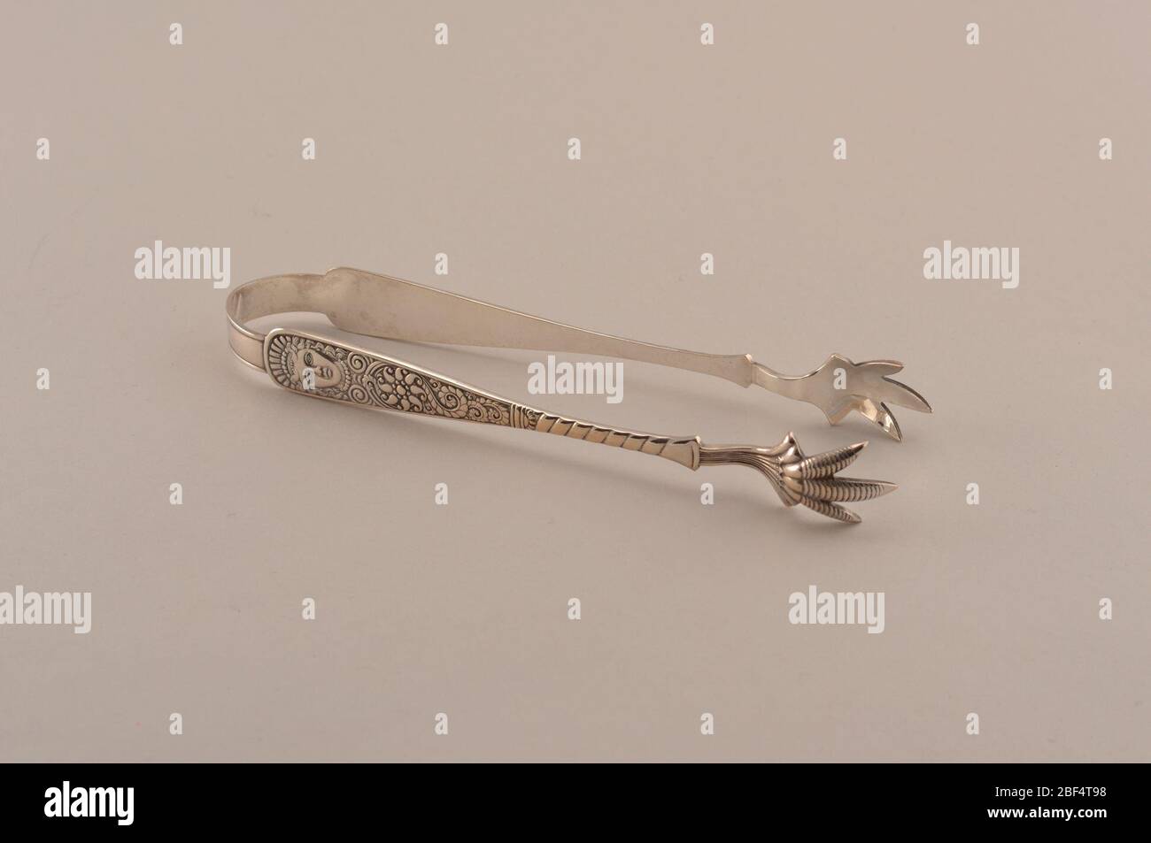 Assyrian head hi-res stock photography and images - Alamy