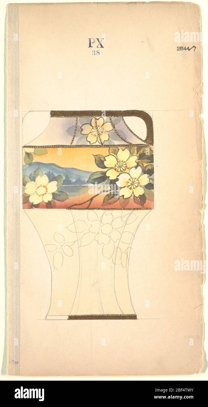 Shaped like a vase hi-res stock photography and images - Alamy