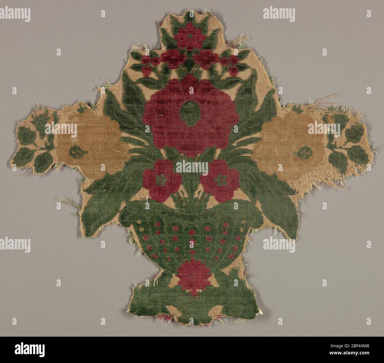 Isolated polychrome flowers hi-res stock photography and images - Alamy