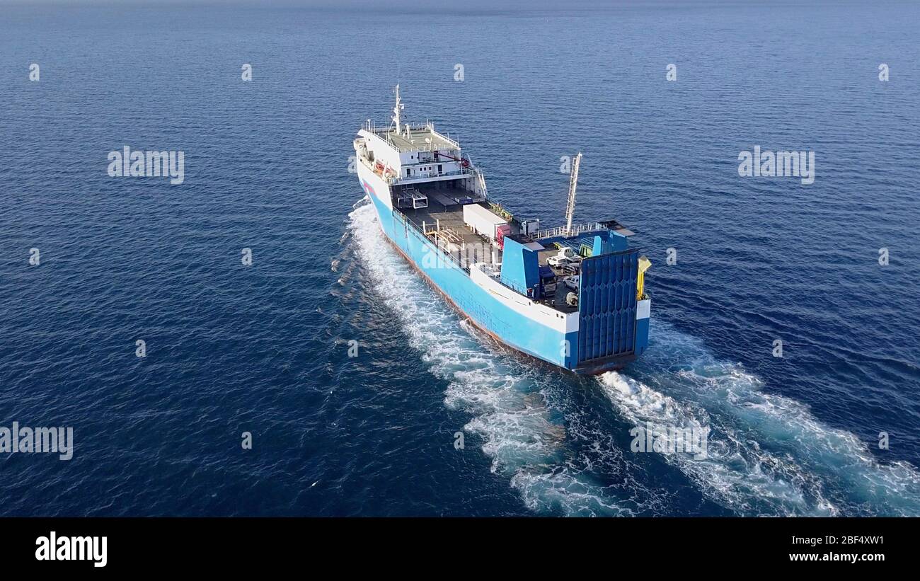 Container roro ship ship hi-res stock photography and images - Alamy