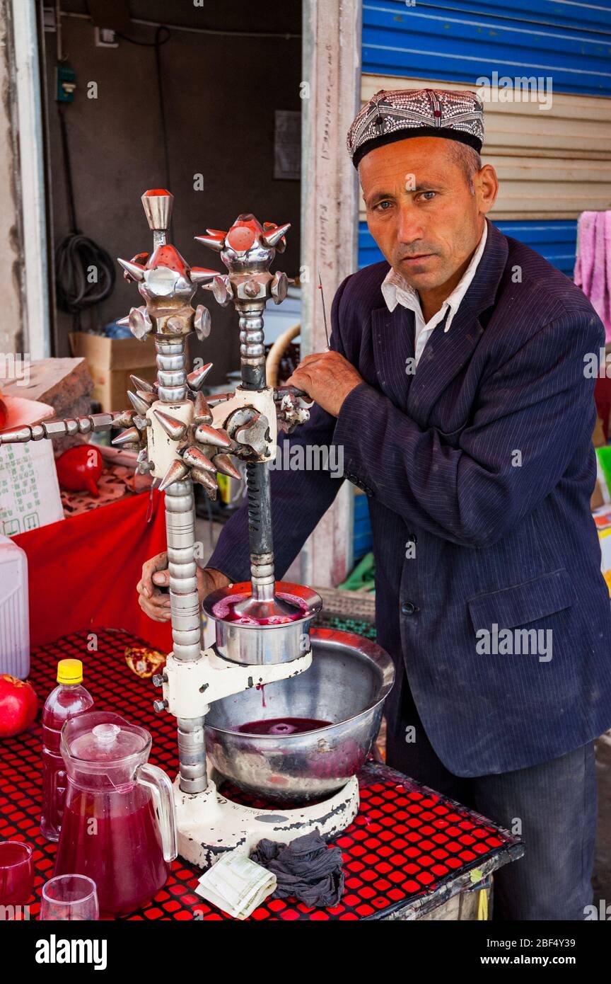 Uyghur hat in kashgar in hi-res stock photography and images - Alamy