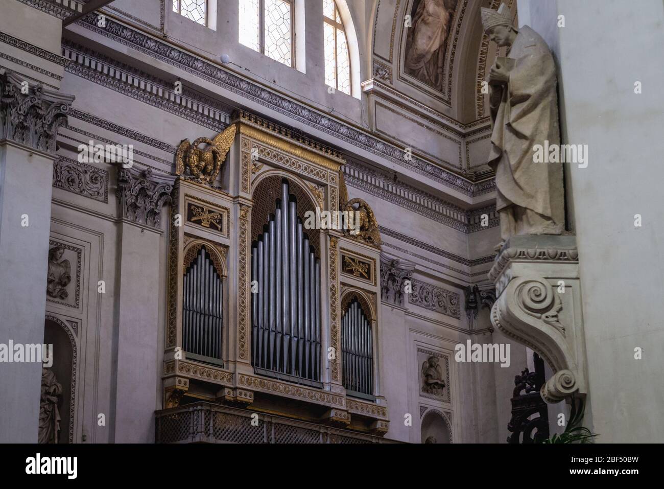 Pipe organ in Metropolitan Cathedral of the Assumption of Virgin Mary ...