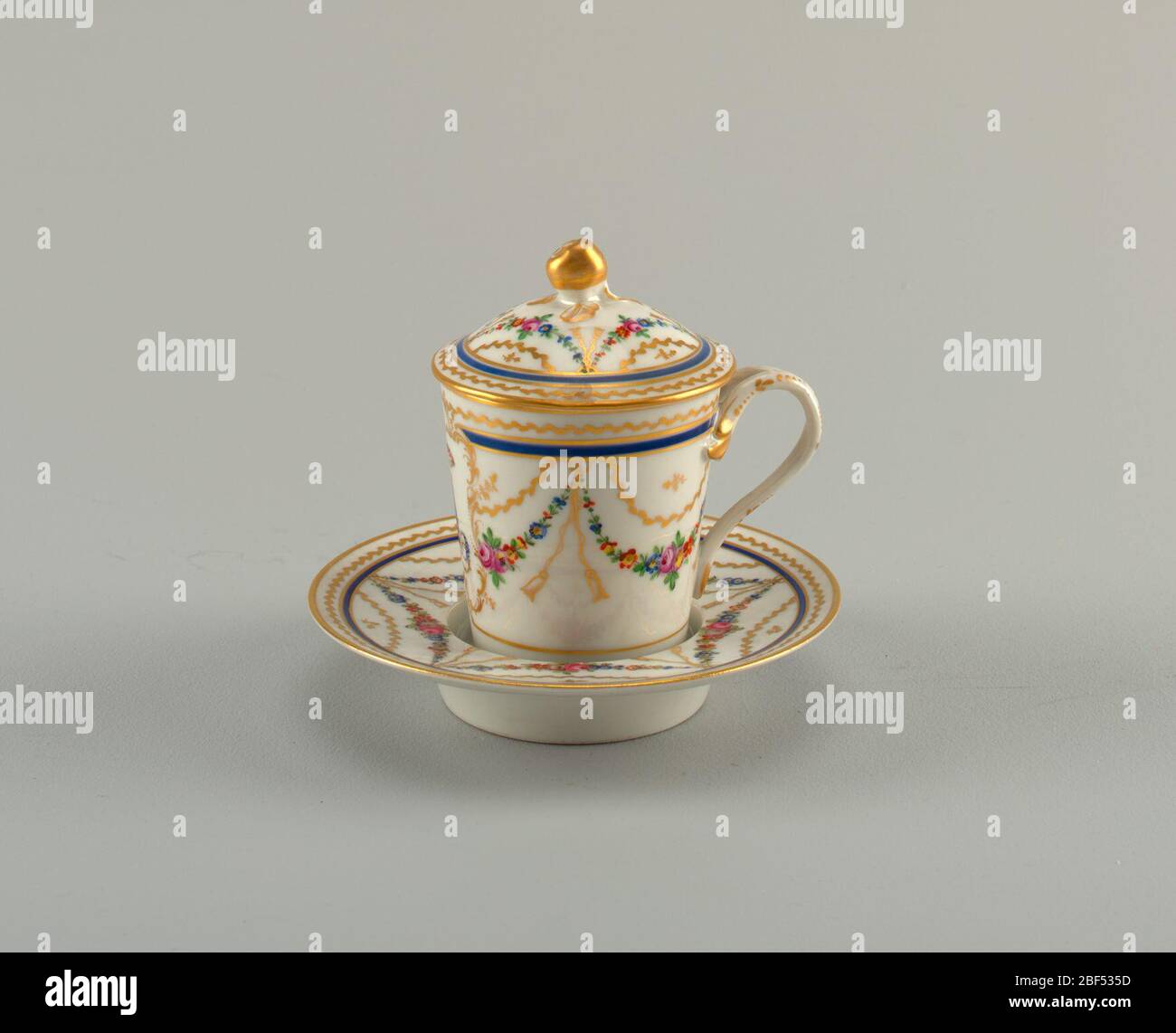 Trembleuse Covered Cup and Saucer Stock Photo - Alamy