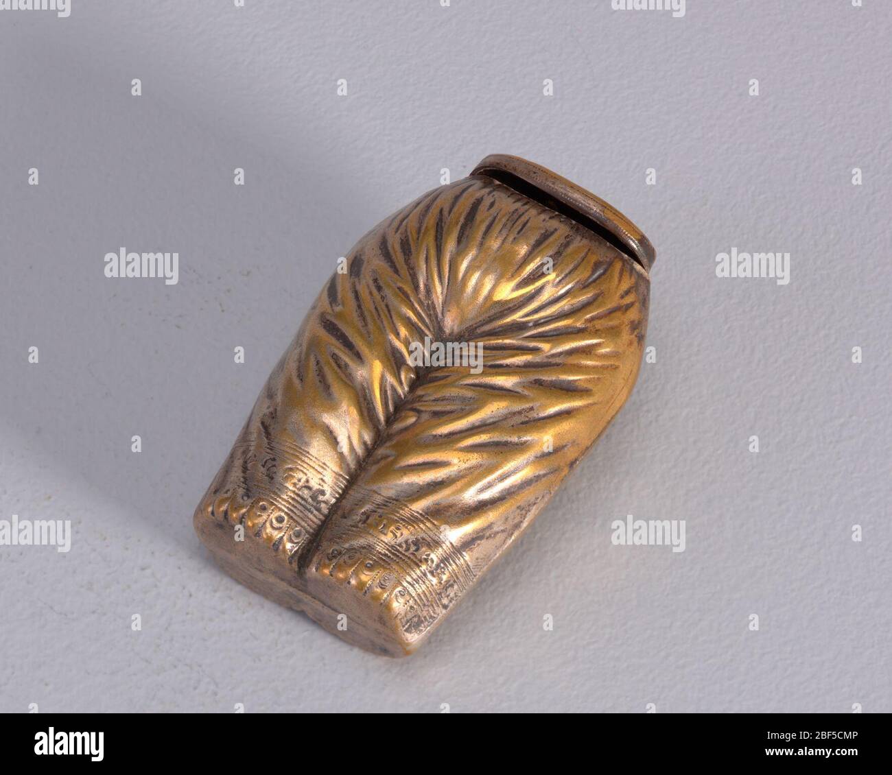Womens bloomers hi-res stock photography and images - Alamy