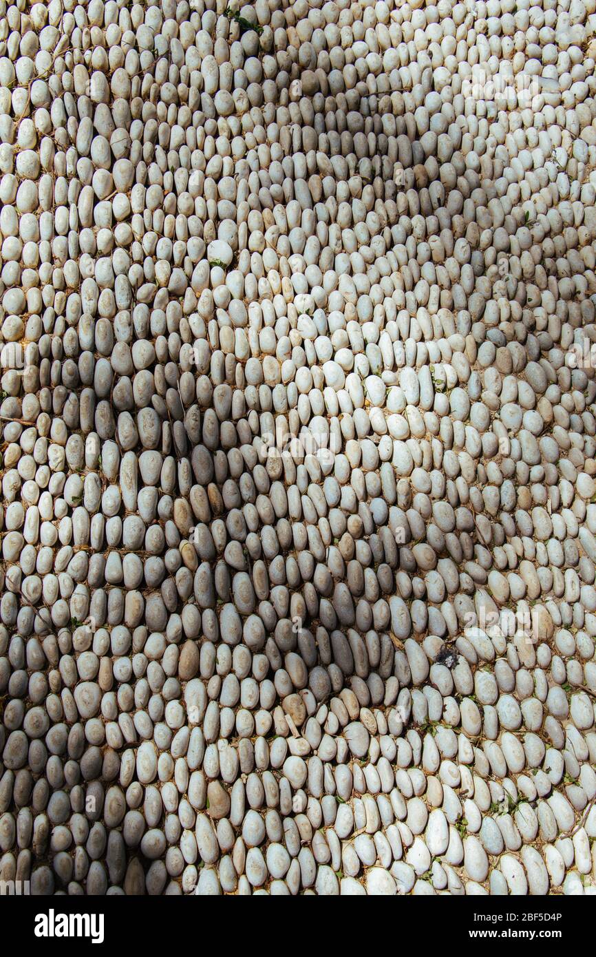 Pebble tiles hi-res stock photography and images - Alamy