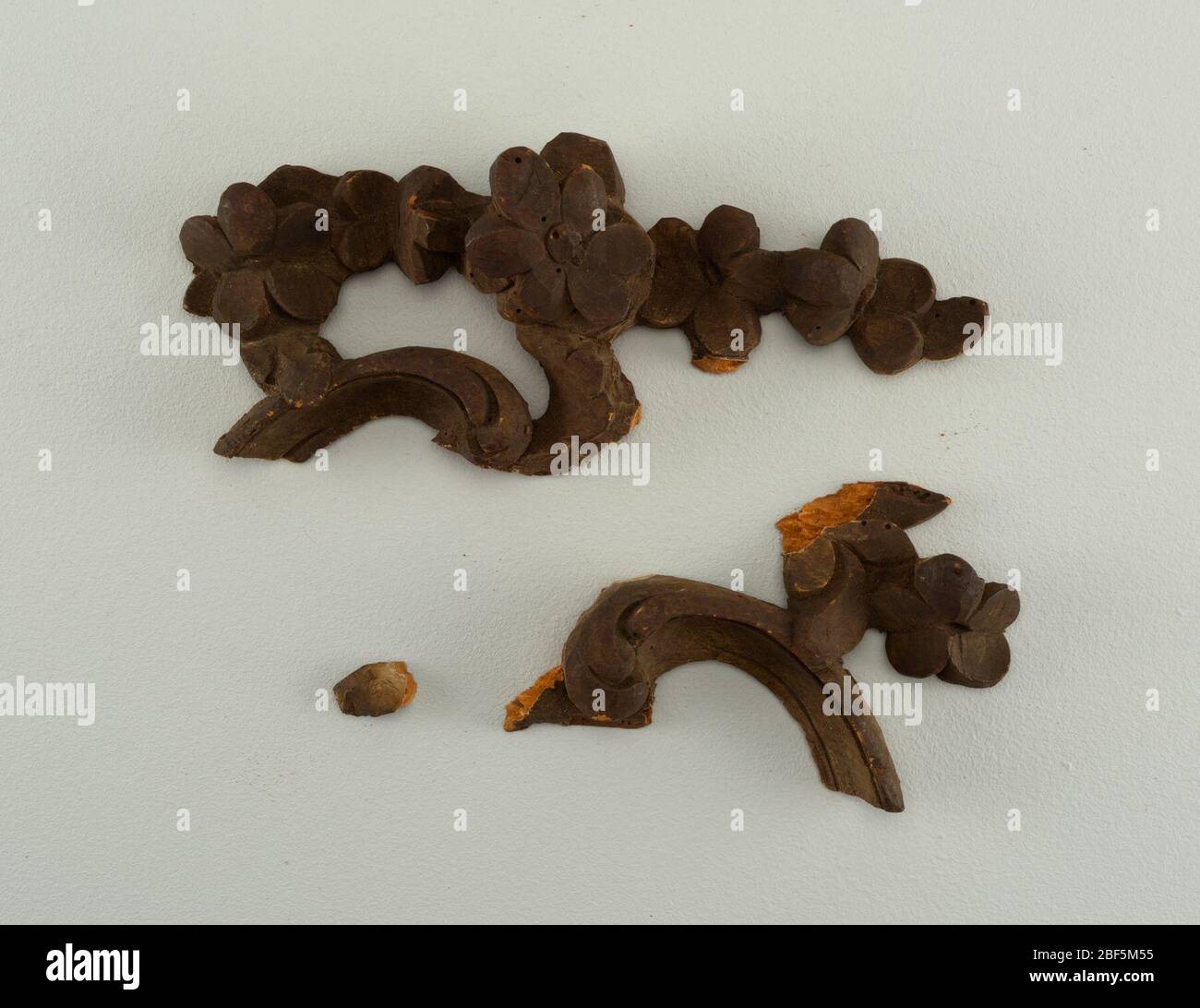 Scrolls features hi-res stock photography and images - Alamy