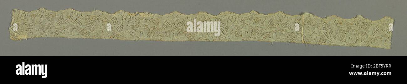 Intricate scrollwork pattern hi-res stock photography and images - Alamy