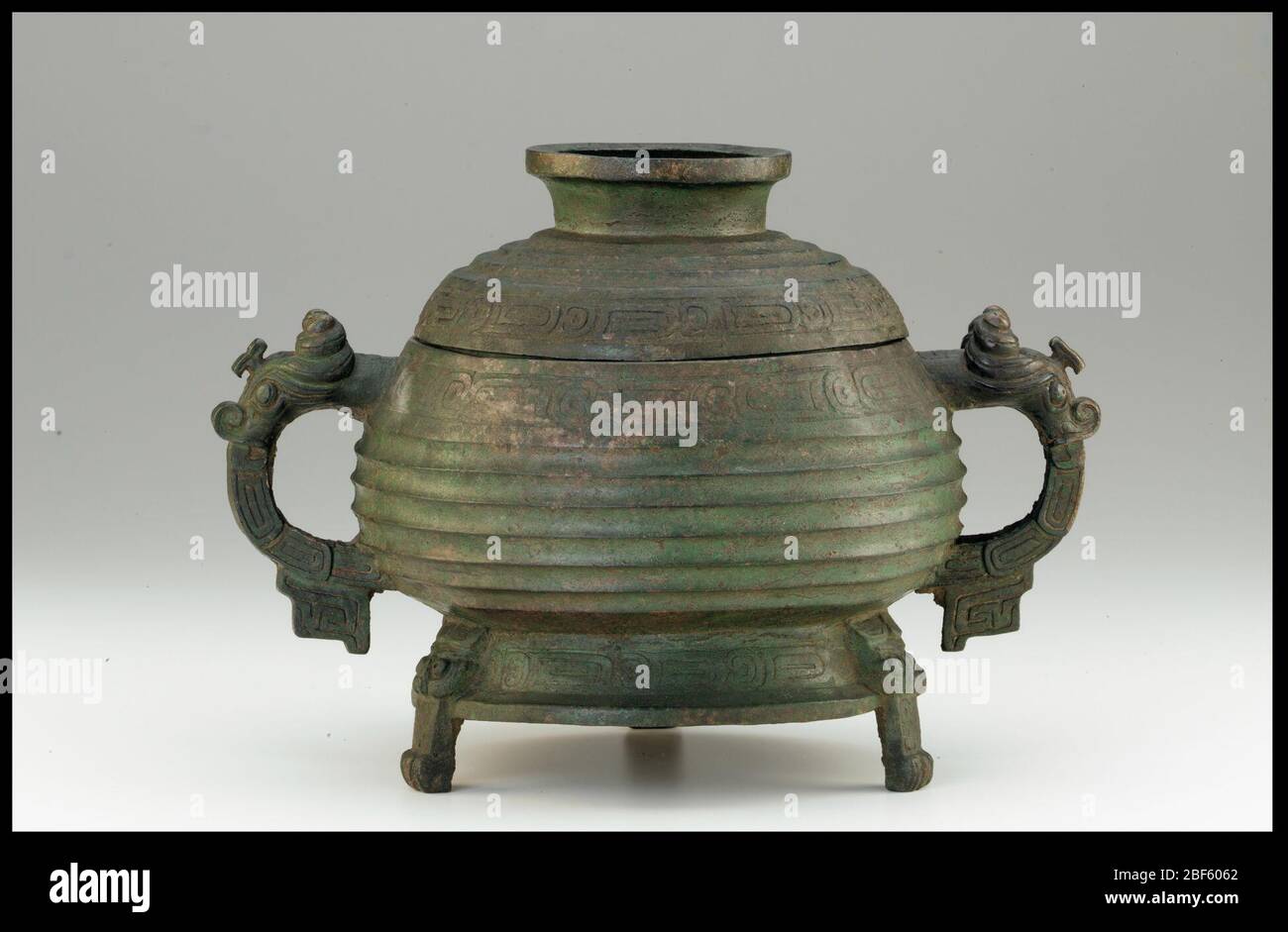 Cultural vessel hi-res stock photography and images - Alamy