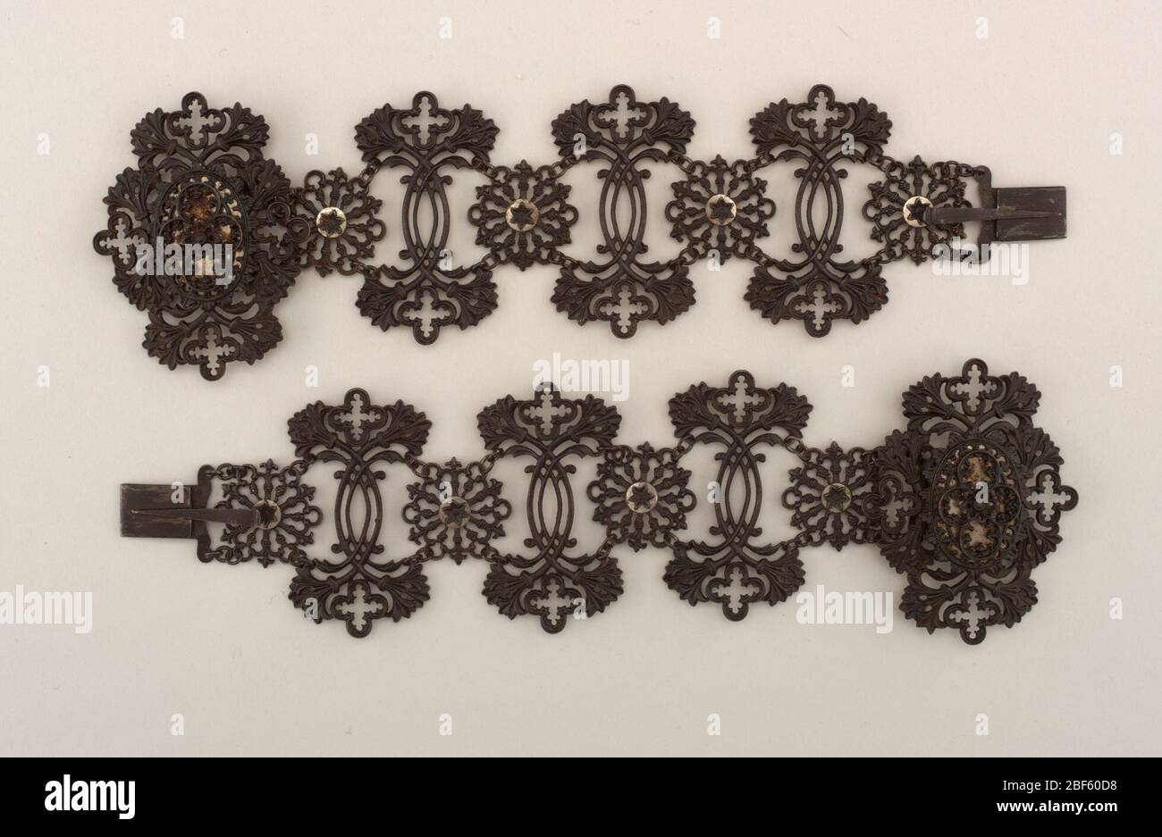 Rosette forms hi-res stock photography and images - Alamy