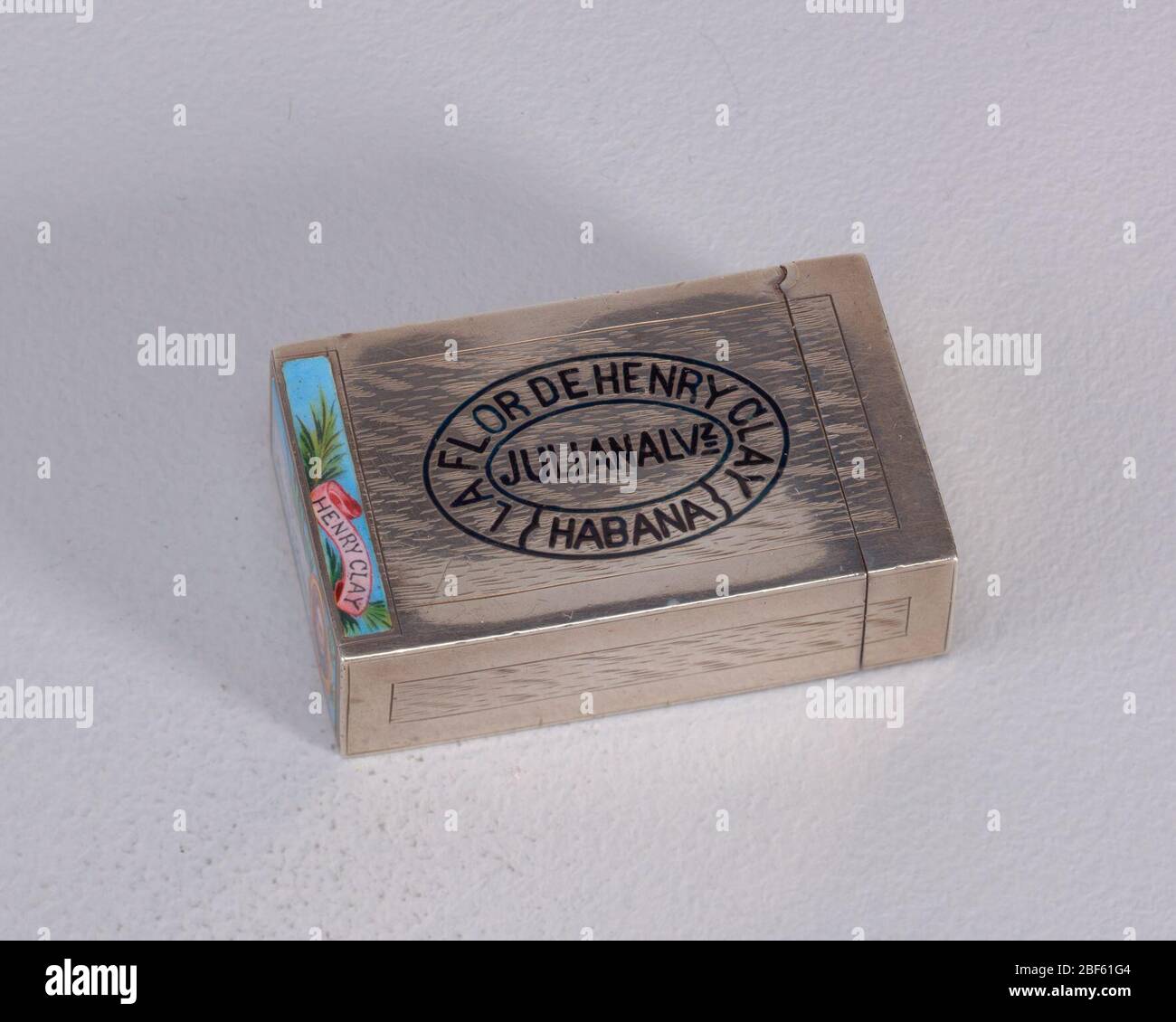 Henry Clay cigar box. Rectangular, in the form of a cigar box, with ...