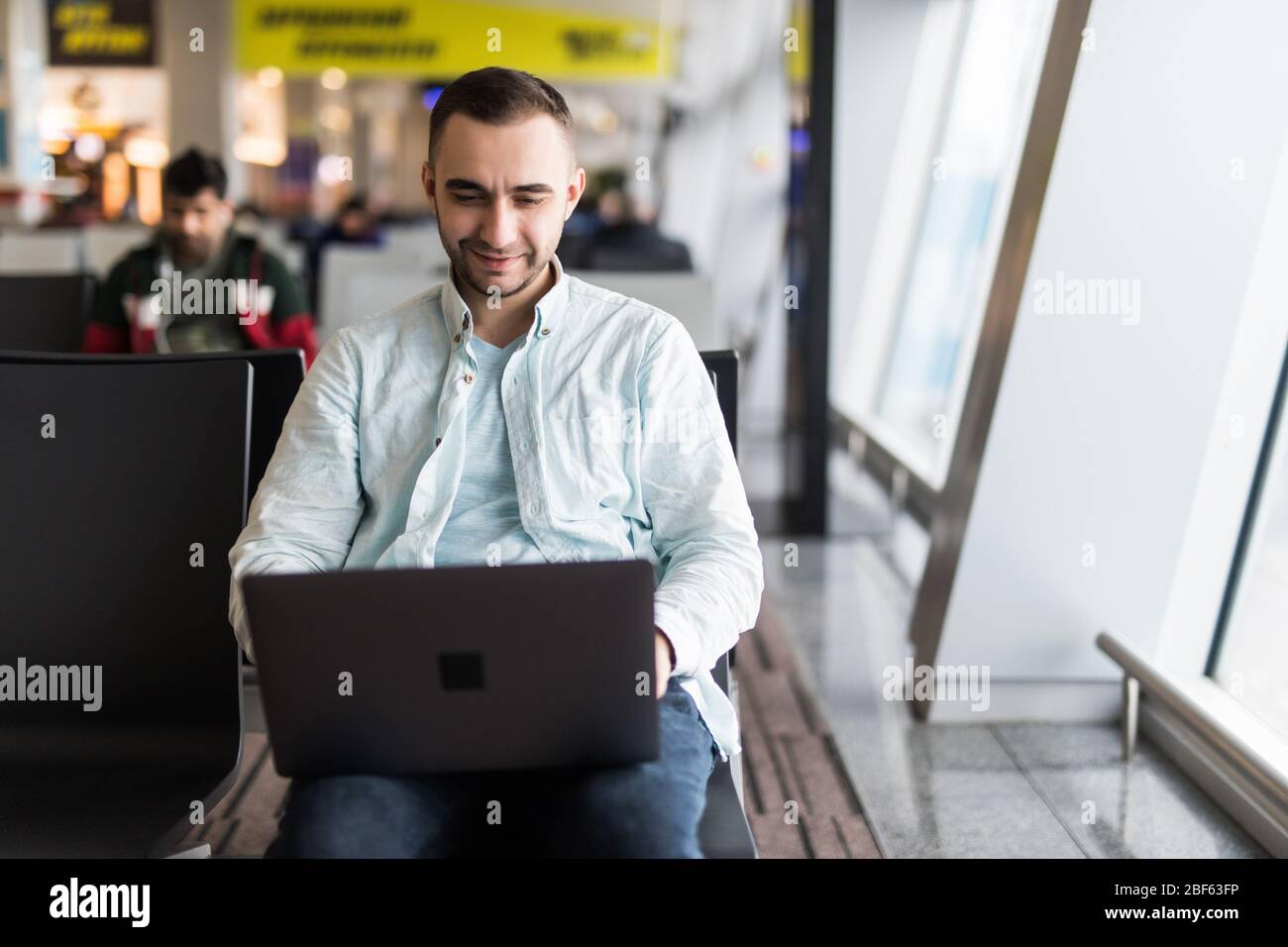 Worldwide handsome hi-res stock photography and images - Alamy