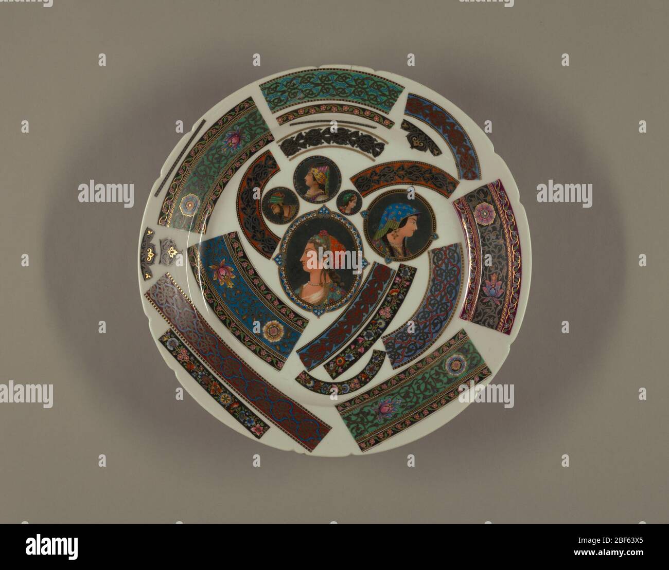 Sample pattern plate displays hi-res stock photography and images - Alamy