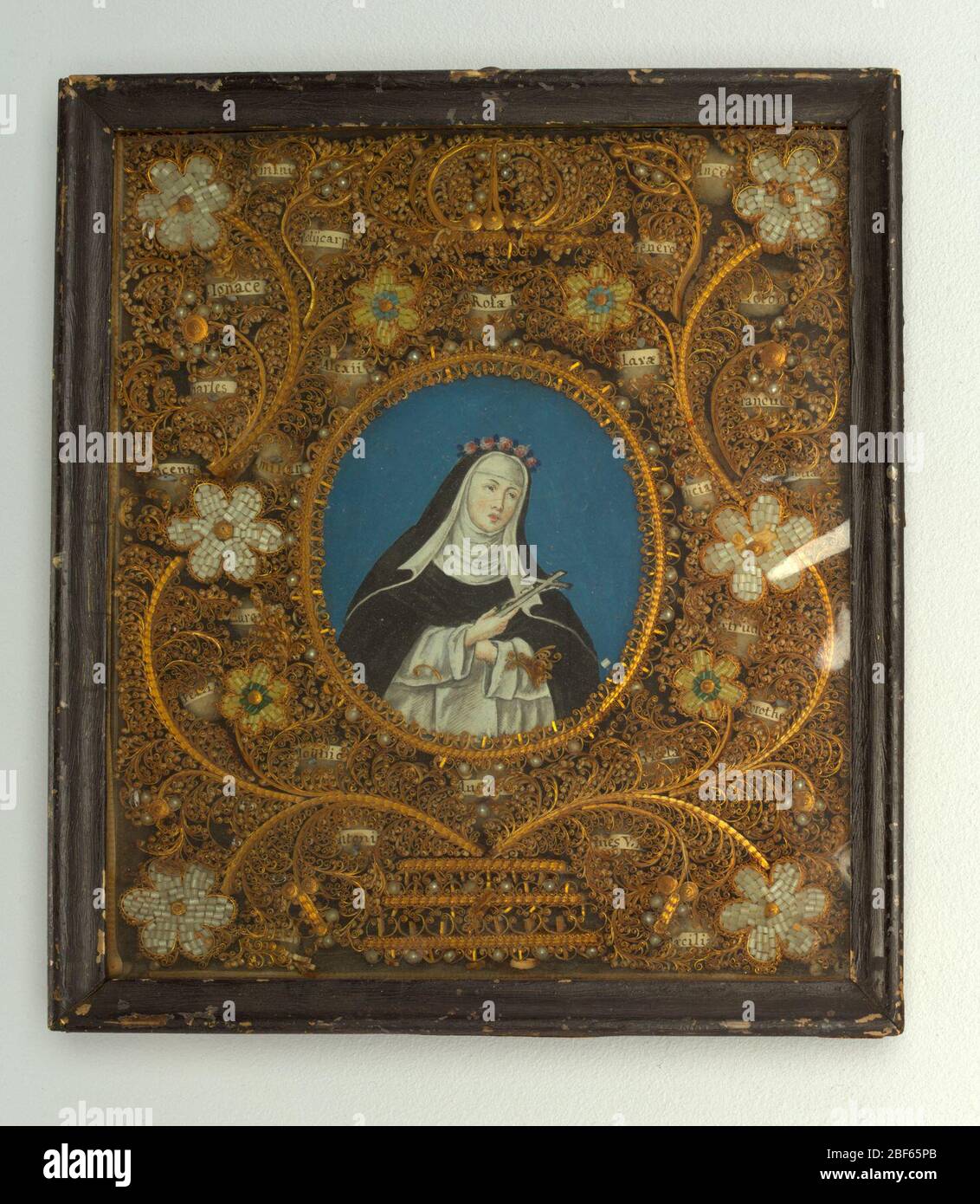 Portrait framed hi-res stock photography and images - Alamy