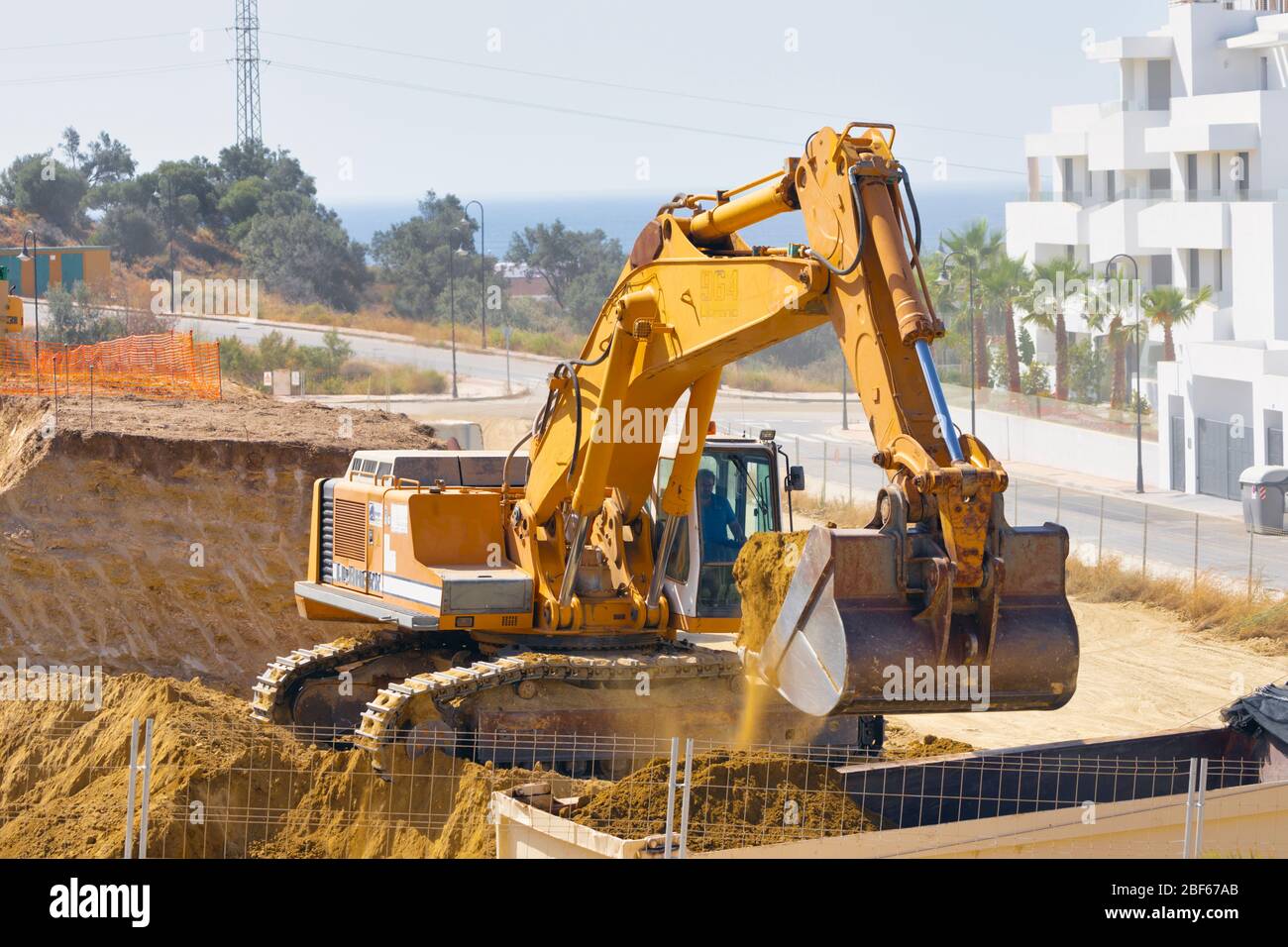 Shovel Excavator High Resolution Stock Photography and Images - Alamy