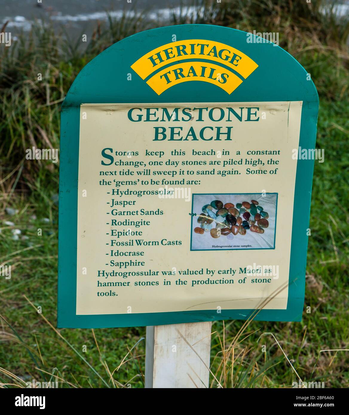 Gemstone beach hi-res stock photography and images - Alamy