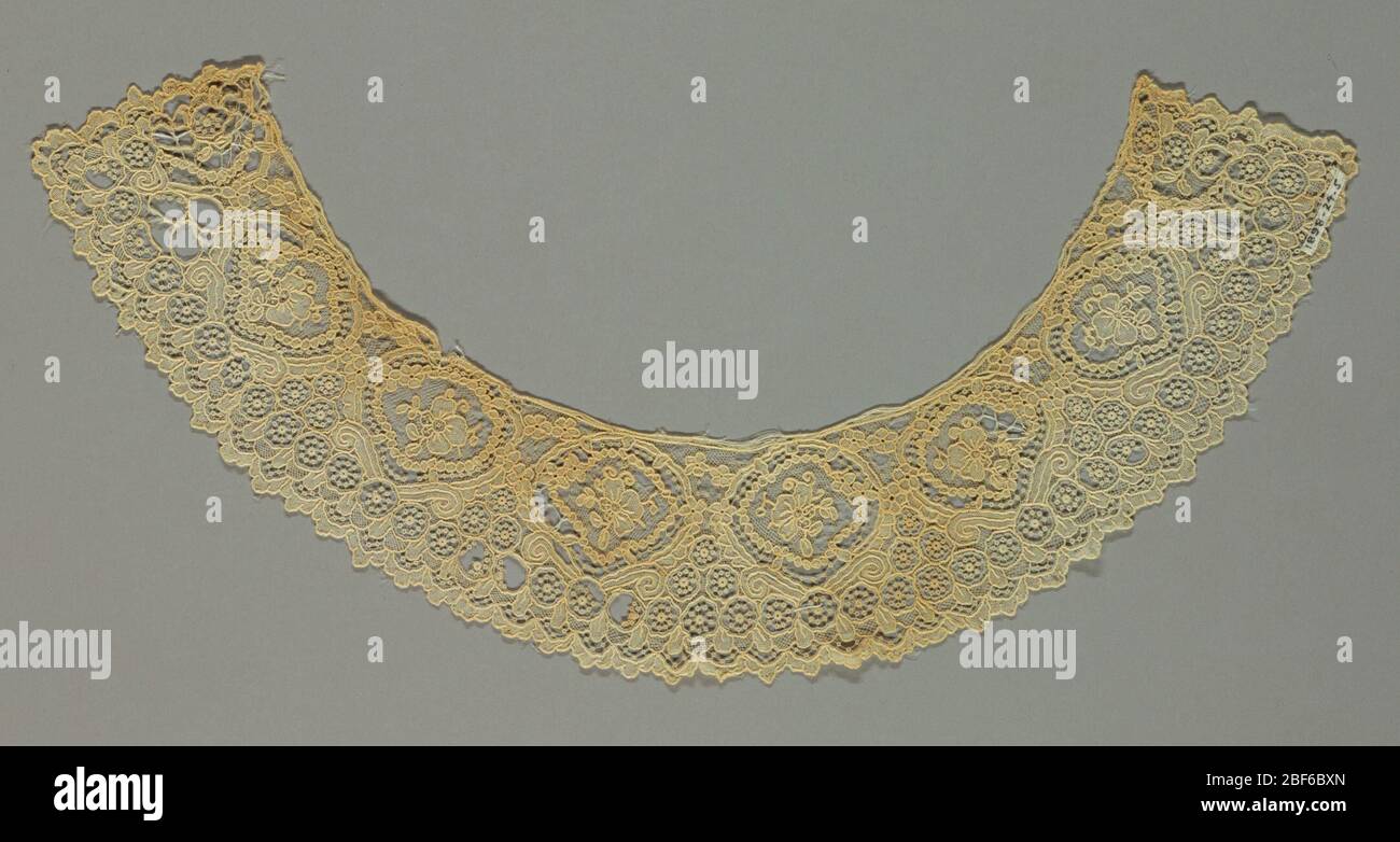 Collar. Round collar with six circular medallions, each enclosing a ...