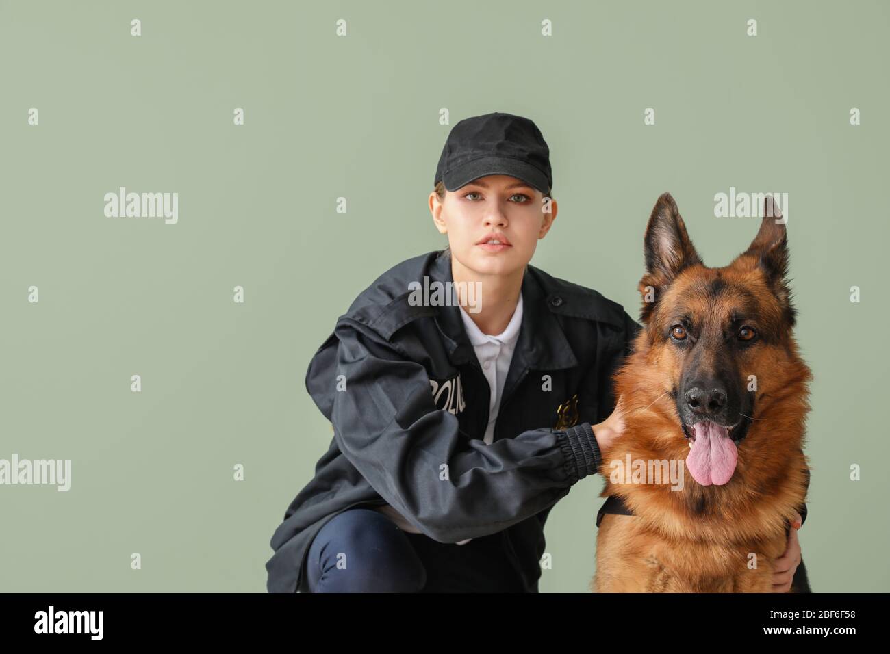 Female police officer dog hi-res stock photography and images - Alamy