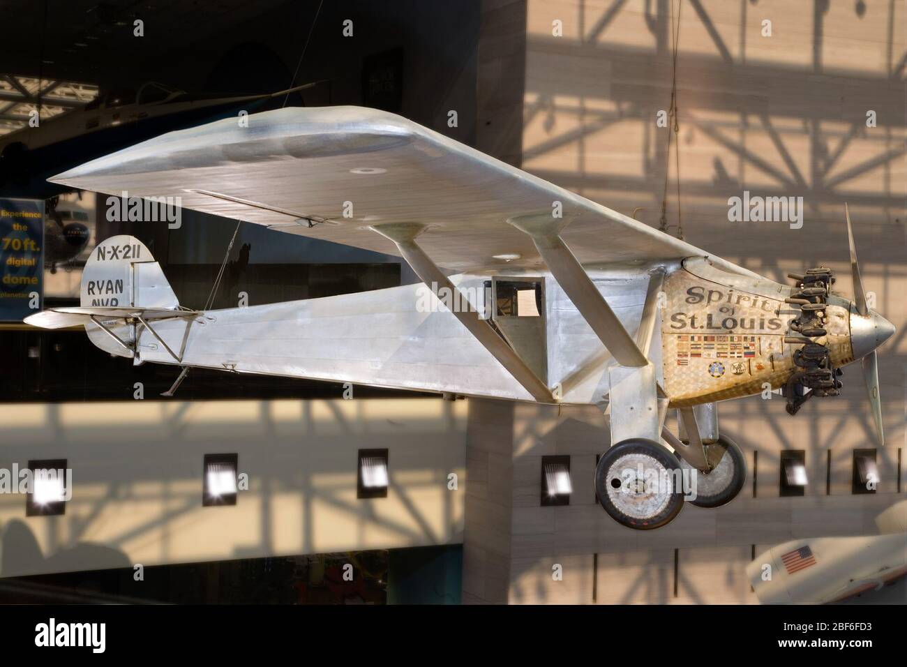 Fabric covered aircraft hi-res stock photography and images - Alamy