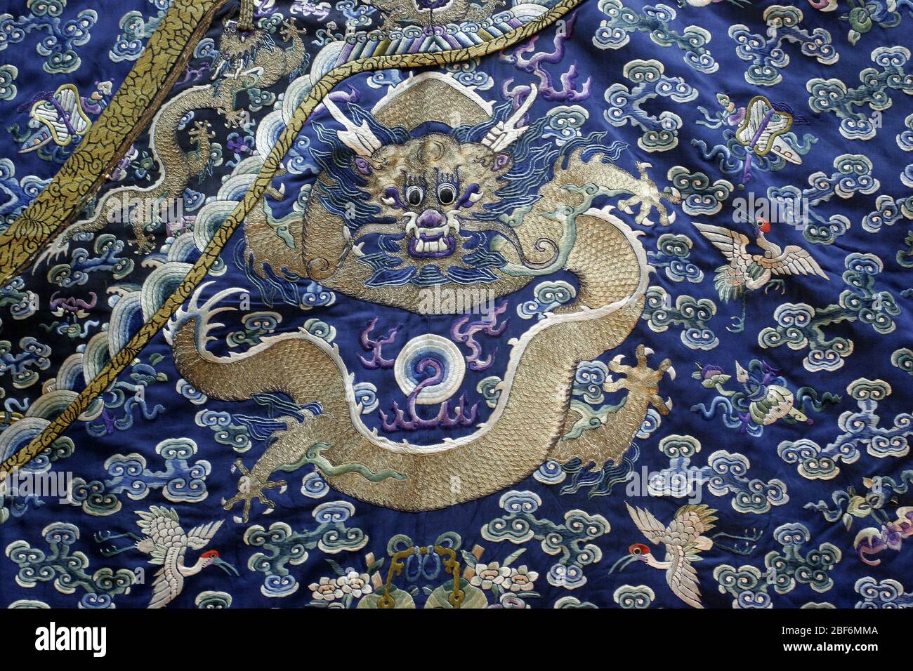 Golden python hi-res stock photography and images - Alamy