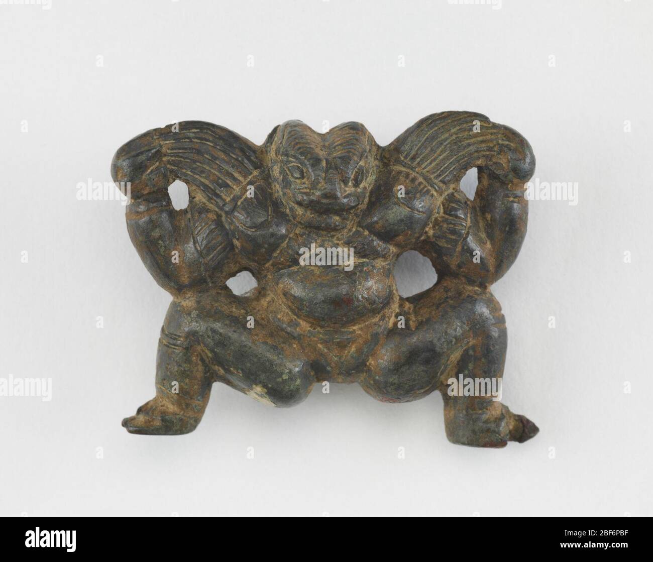 Crouching figure hi-res stock photography and images - Alamy