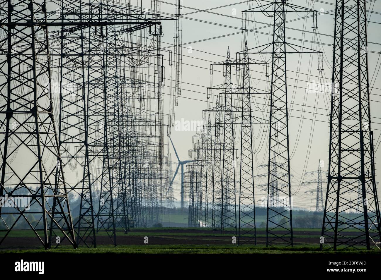 Extra-high voltage lines, 380 KV, power line, the electricity comes ...
