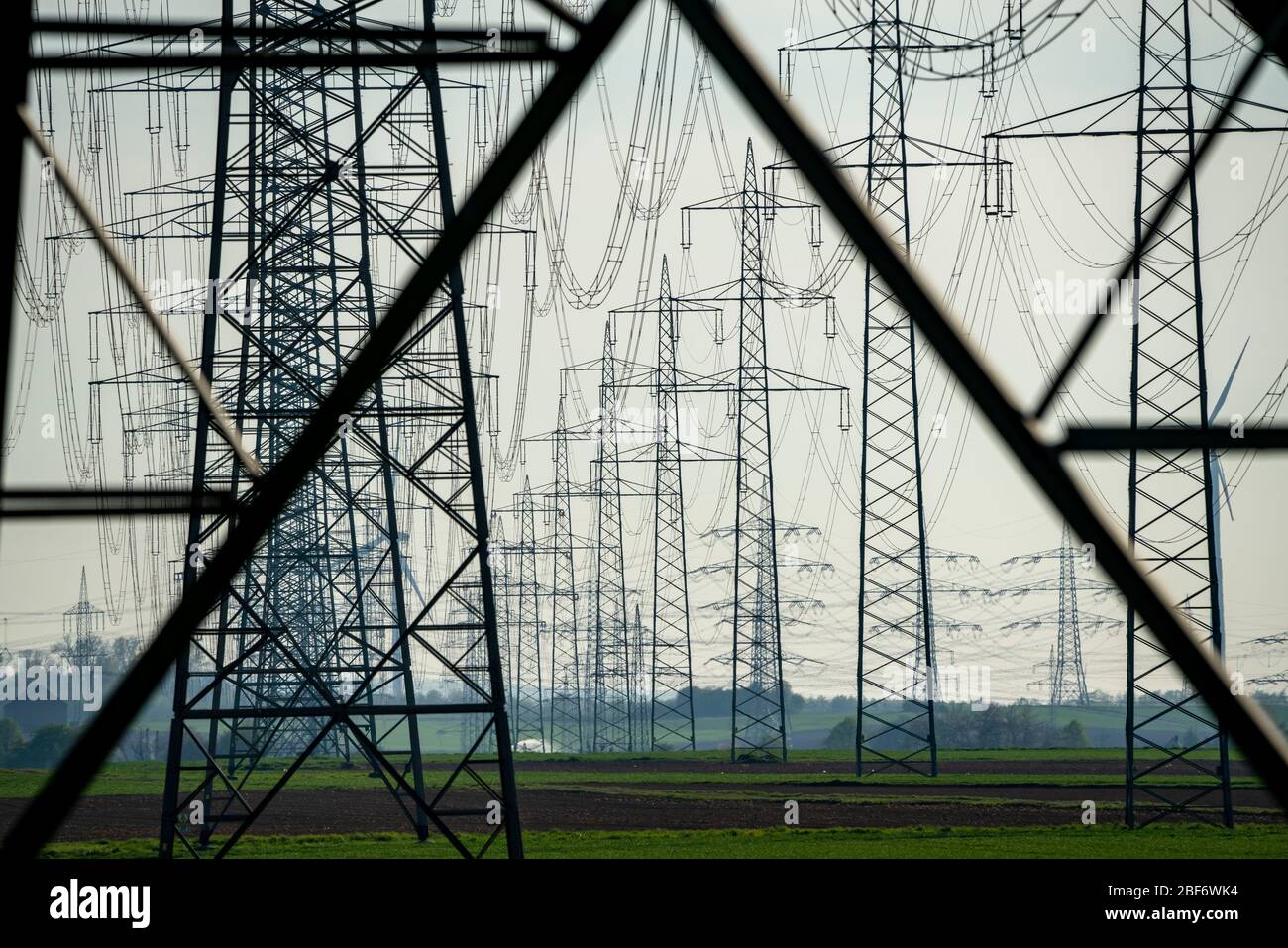 380 kv extra high voltage overhead line hi-res stock photography and ...