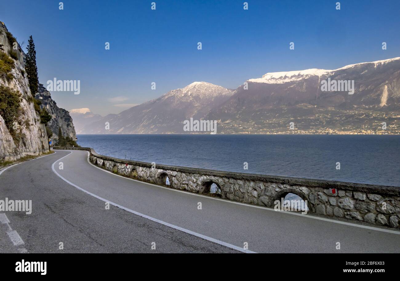 Garda traffic hi-res stock photography and images - Alamy