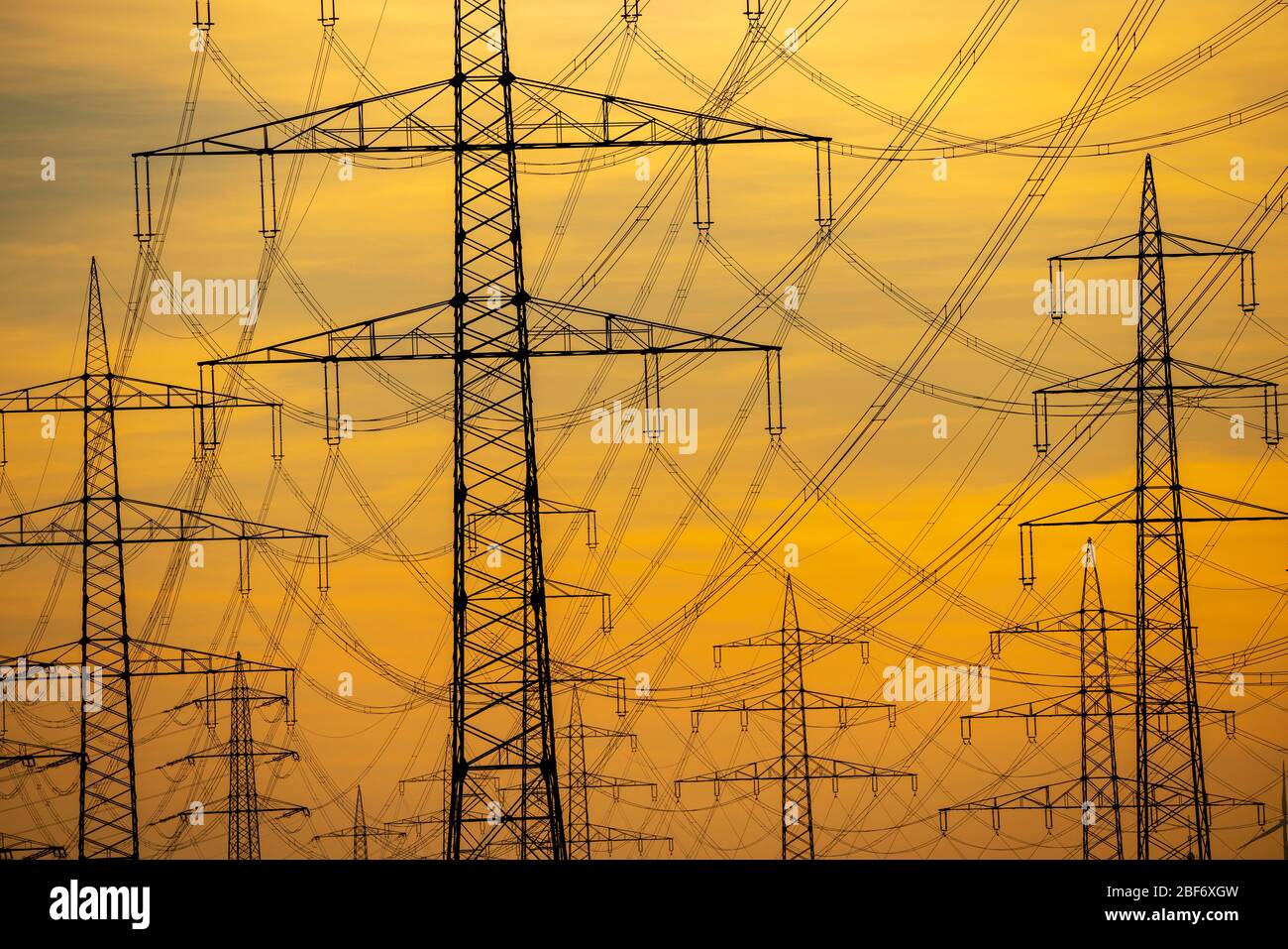 380 kv extra high voltage overhead line hi-res stock photography and ...