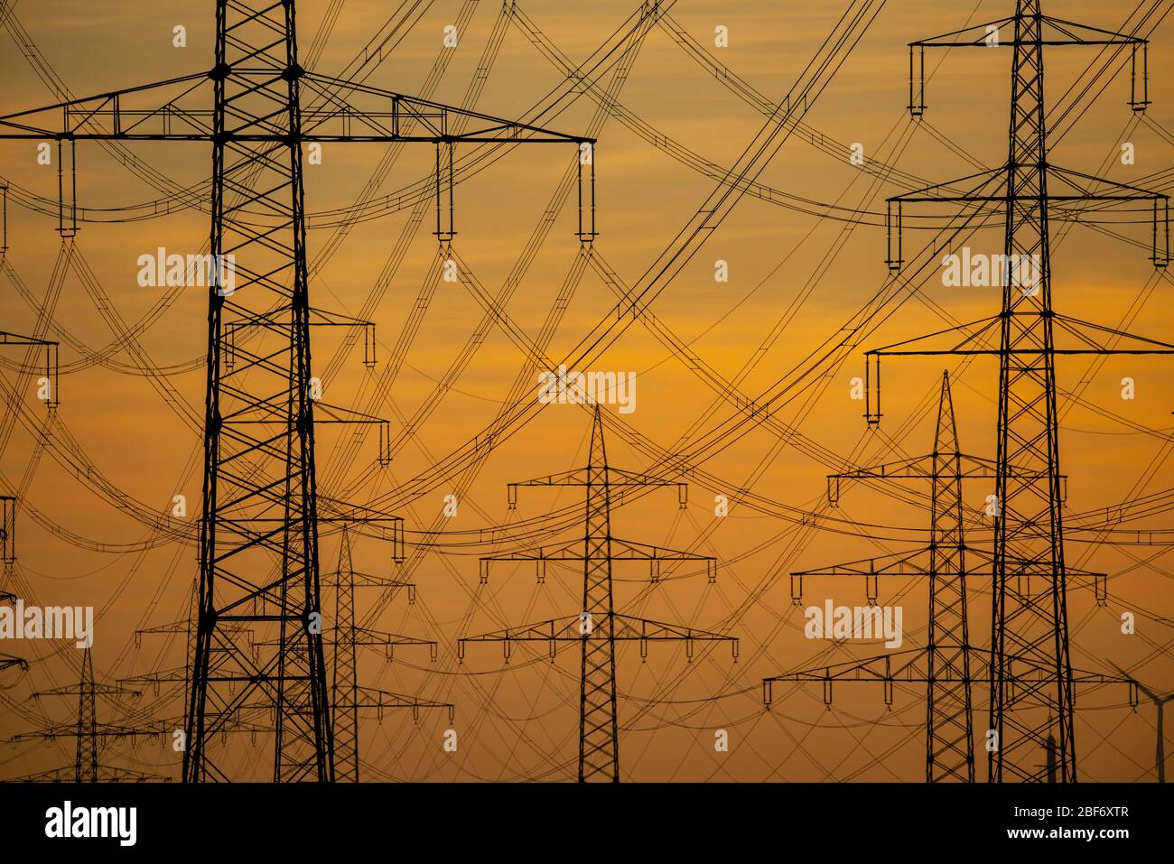 Extra-high voltage lines, 380 KV, power line, the electricity comes ...