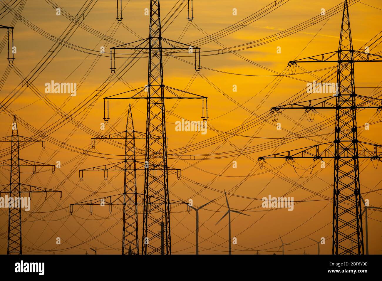 380 kv extra high voltage overhead line hi-res stock photography and ...