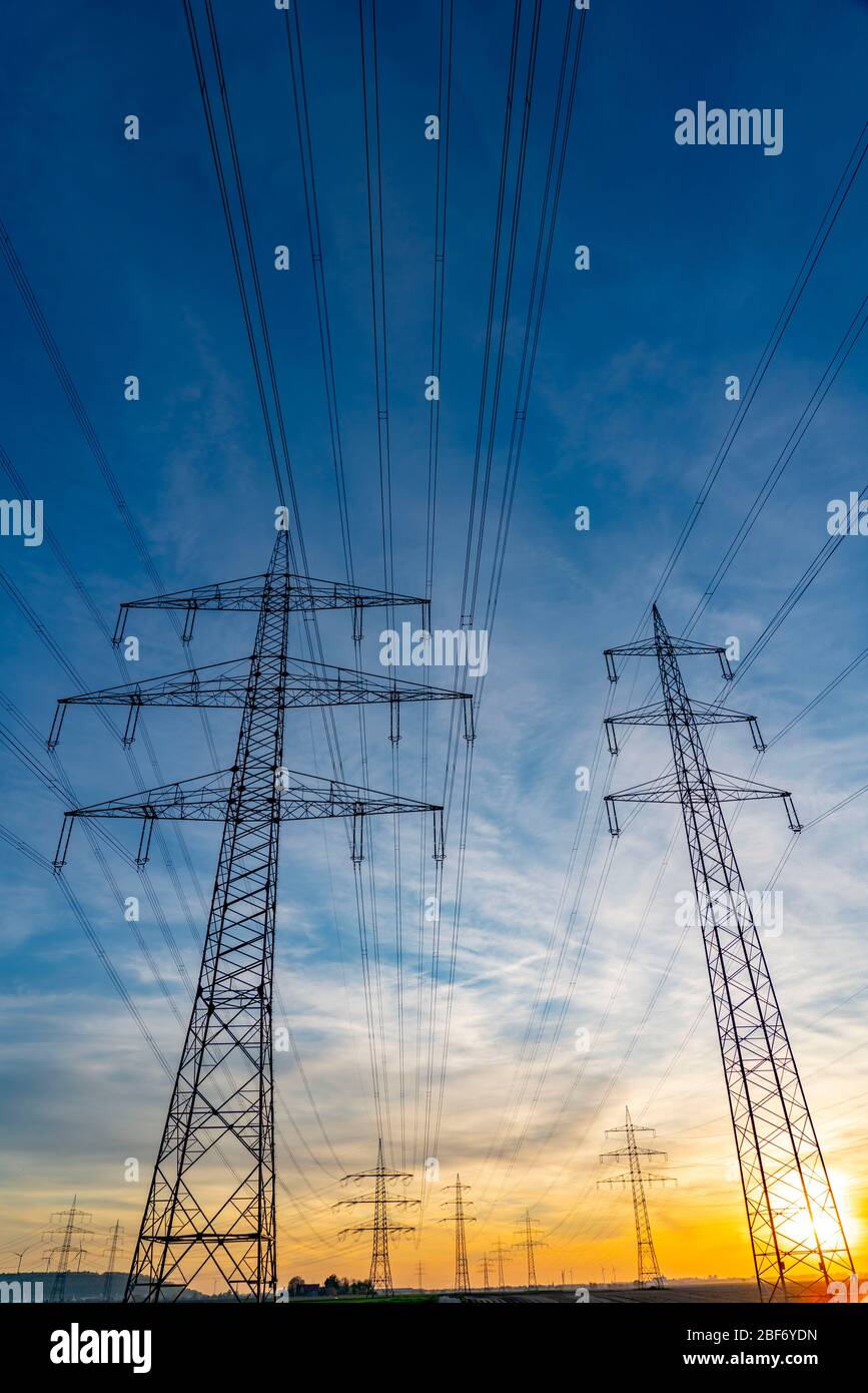 Extra-high voltage lines, 380 KV, power line, the electricity comes ...