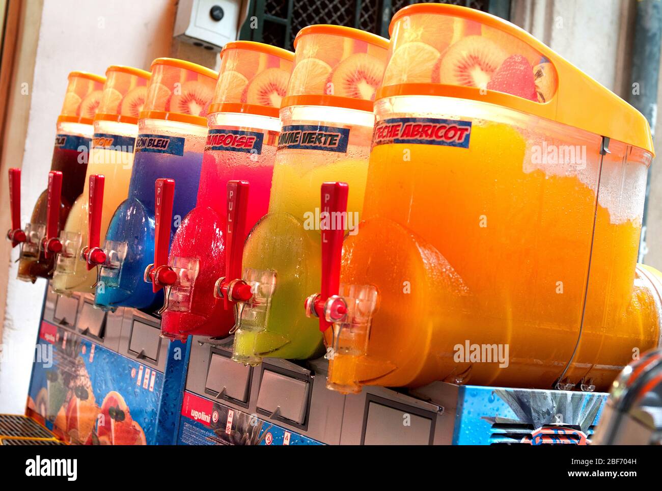 Slush bar hi-res stock photography and images - Alamy