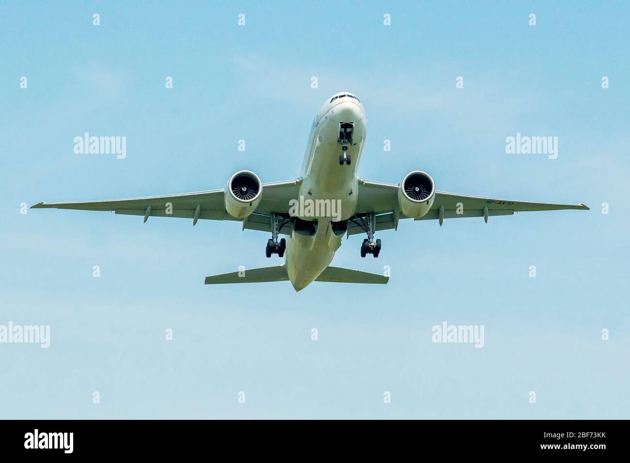 Saudia Arabian Airlines Cargo Plane Hz Ak72 High Resolution Stock ...