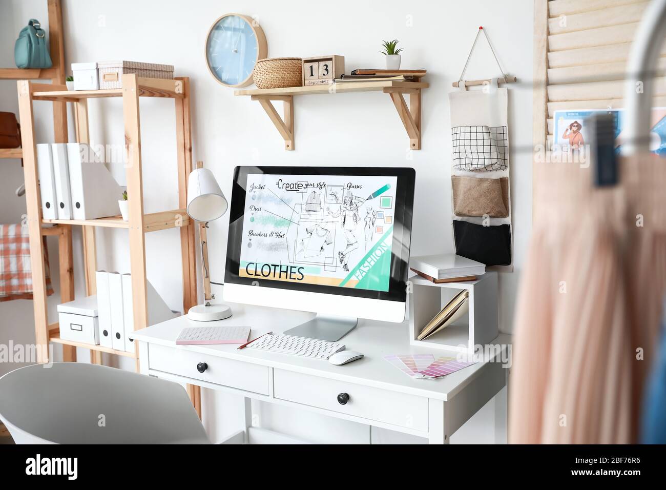 Tailors workplace in modern hi-res stock photography and images - Alamy