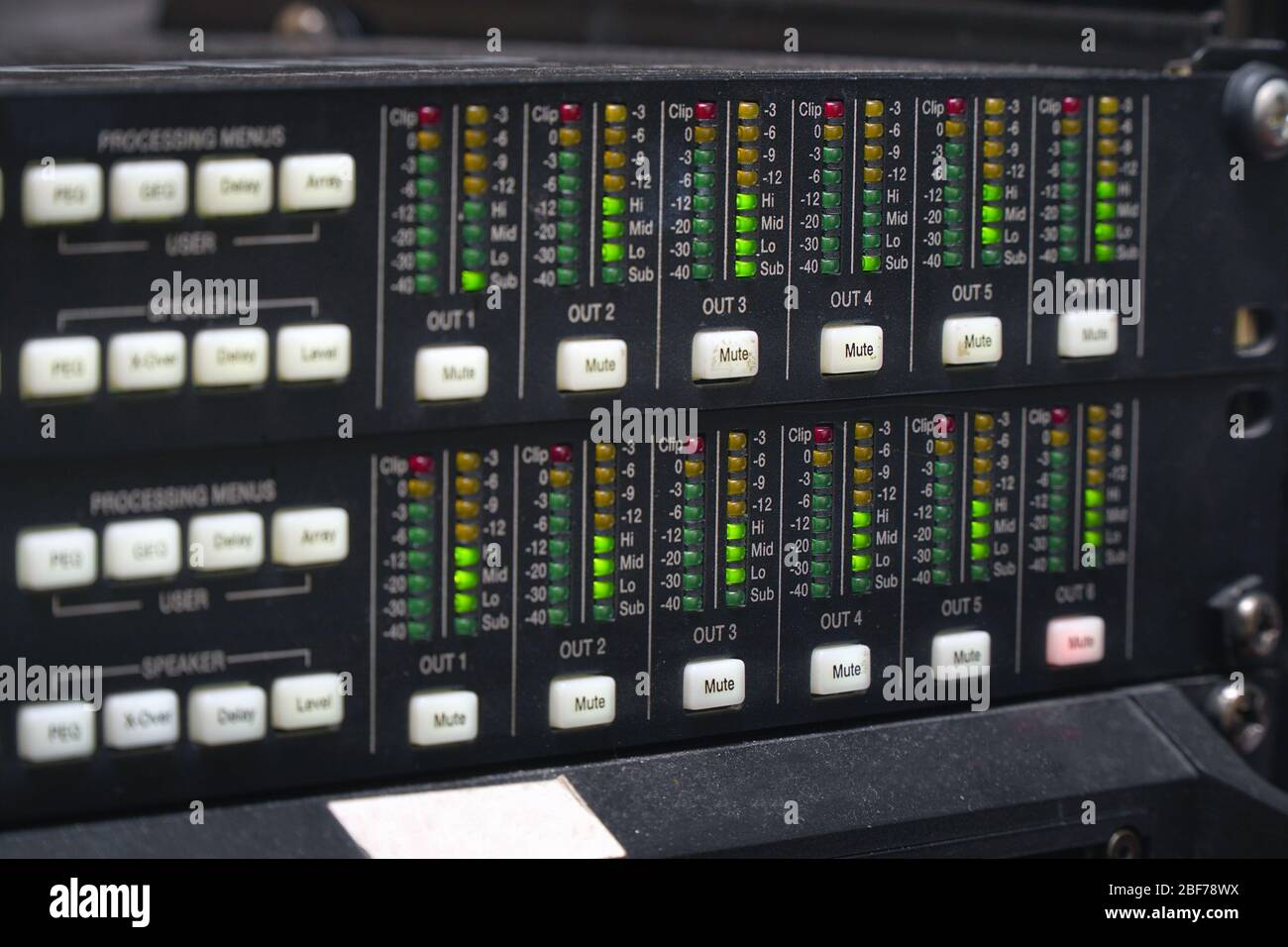 Graphic equaliser mixer hi-res stock photography and images - Alamy