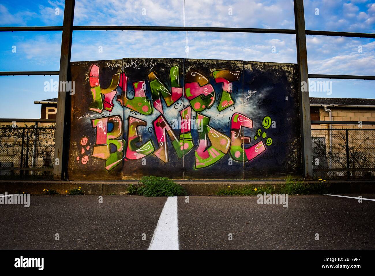 Nice graffiti hi-res stock photography and images - Alamy