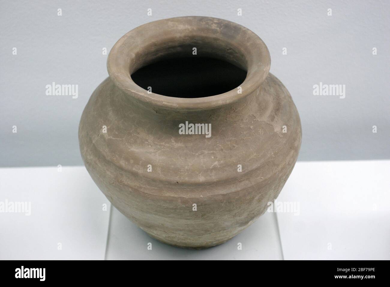 The earthen pots of the Sui and Tang dynasties were unearthed in ...