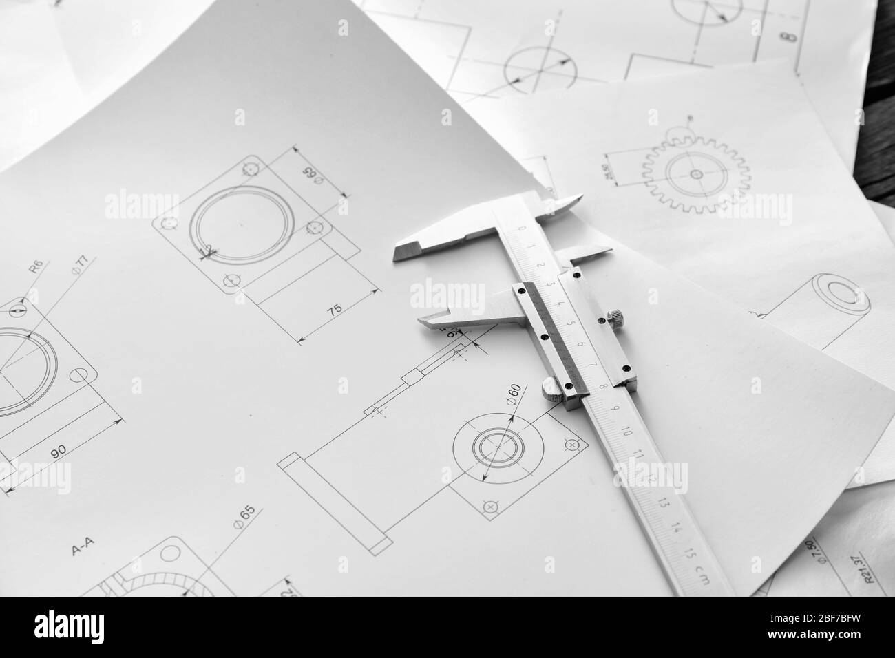 Vernier table Black and White Stock Photos & Images - Alamy