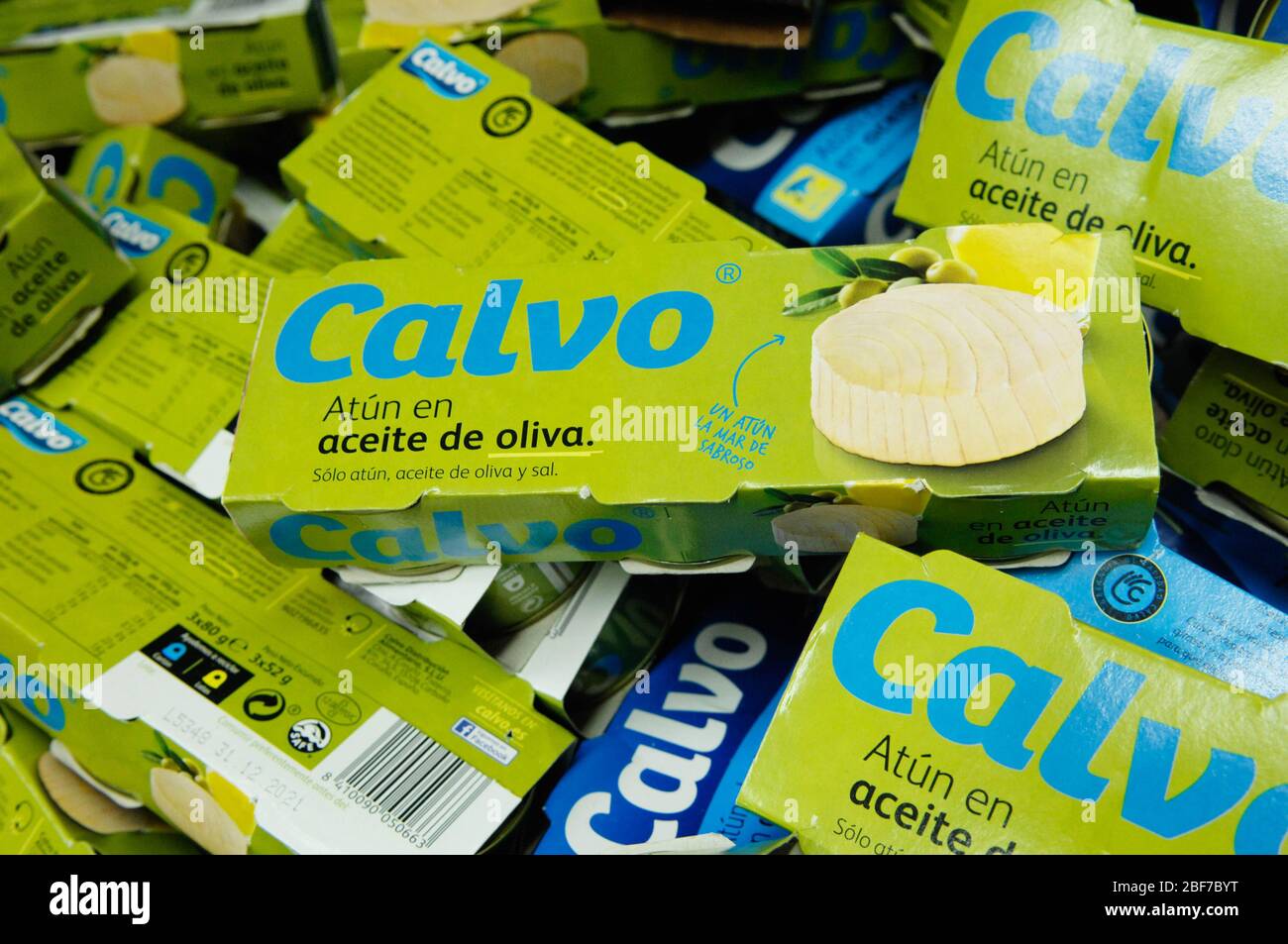 Canned fish spain hi-res stock photography and images - Alamy