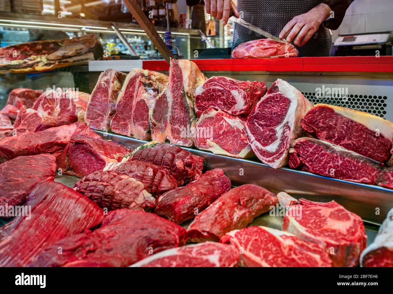 Chilled meat hi-res stock photography and images - Alamy