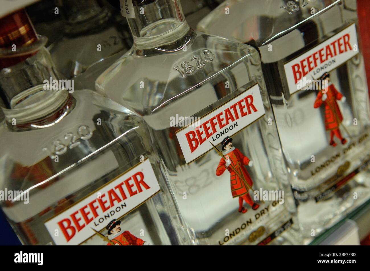 Beefeater,London dry gin Stock Photo - Alamy