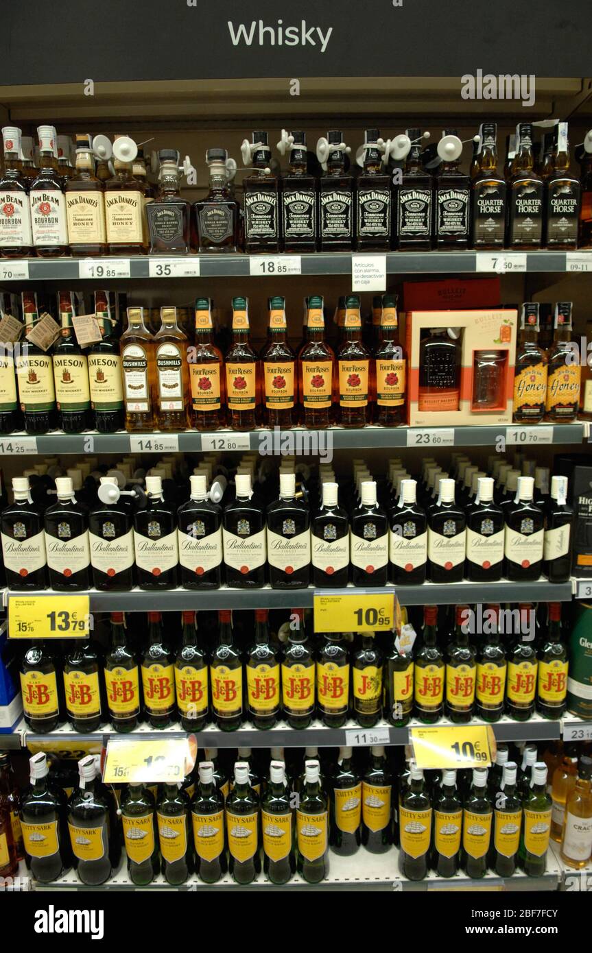 Vat 69 whisky hi-res stock photography and images - Alamy