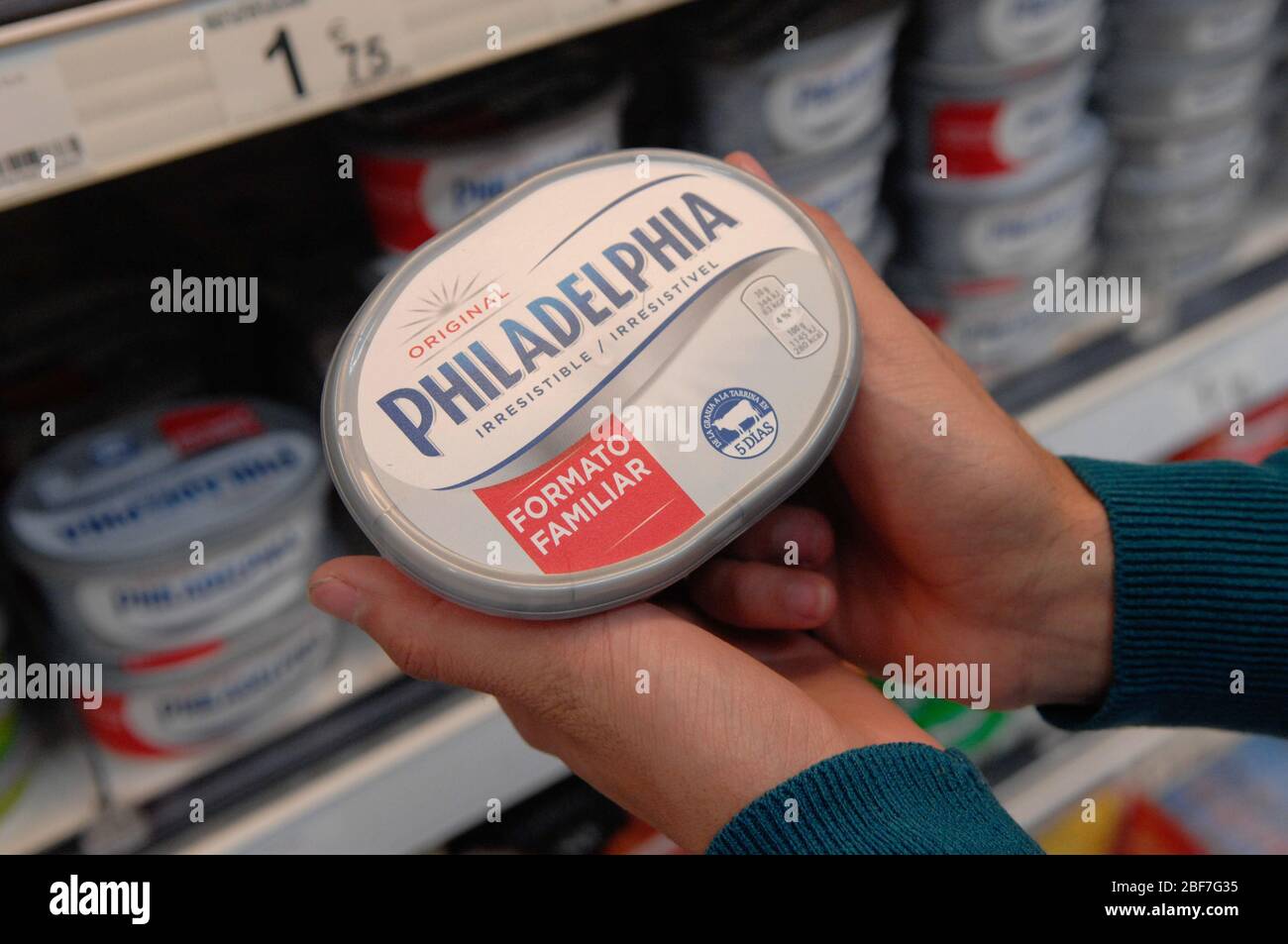 Philadelphia butter hi-res stock photography and images - Alamy